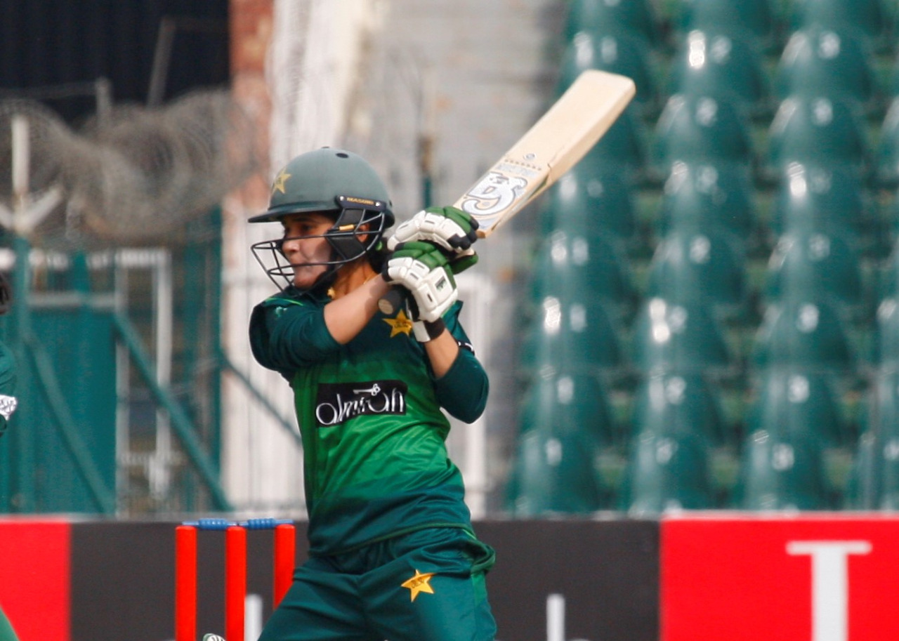 Javeria Khan seeks consistent flow of runs in England ODIs | Press ...
