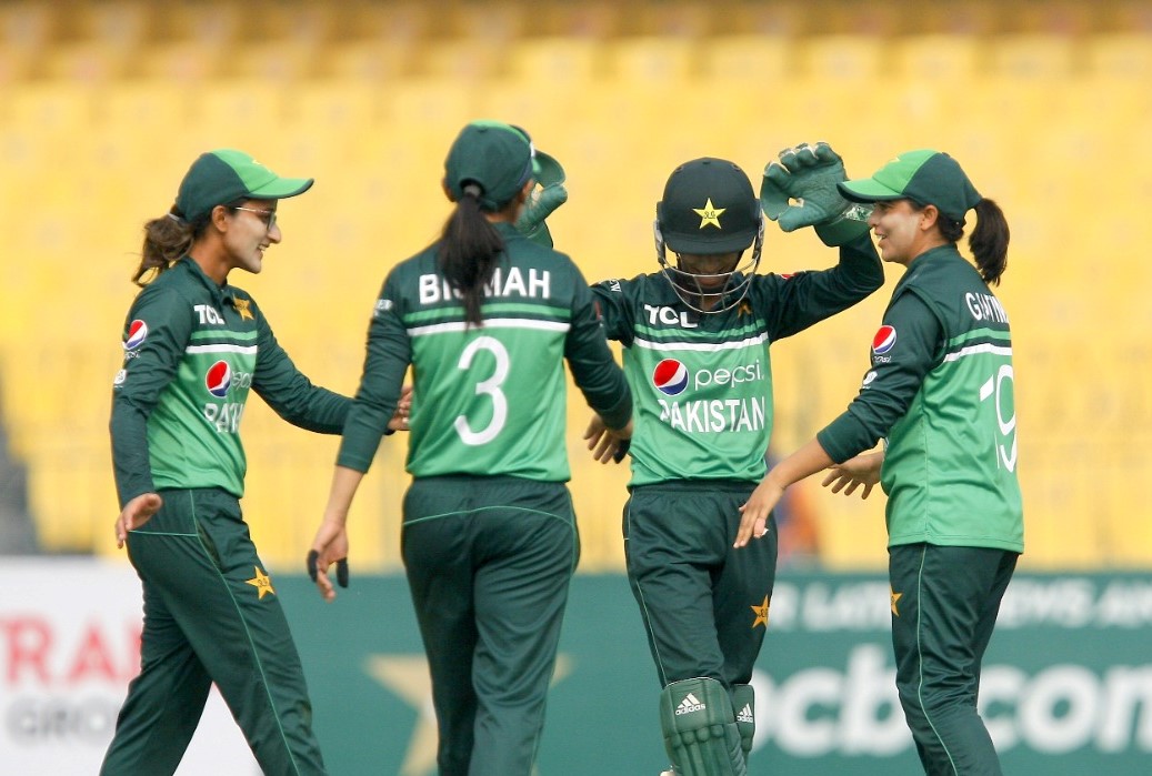 Ghulam Fatima's five-fer, Bismah and Sadaf's half-centuries help ...