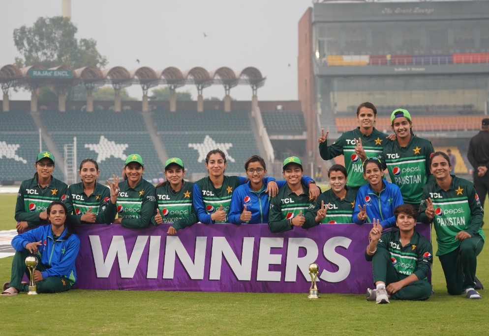 Record performances help Pakistan clean sweep Ireland in ODI series ...