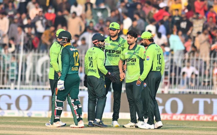 Abrar, Saim shine as Pakistan clinch series | Press Release | PCB