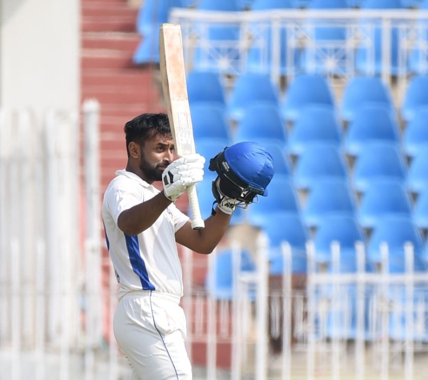 Abdullah Shafique smashes maiden double-century | Press Release | PCB
