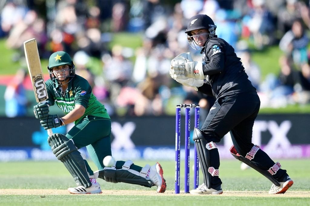 Nida Dar's all-round performance in vain | Press Release | PCB