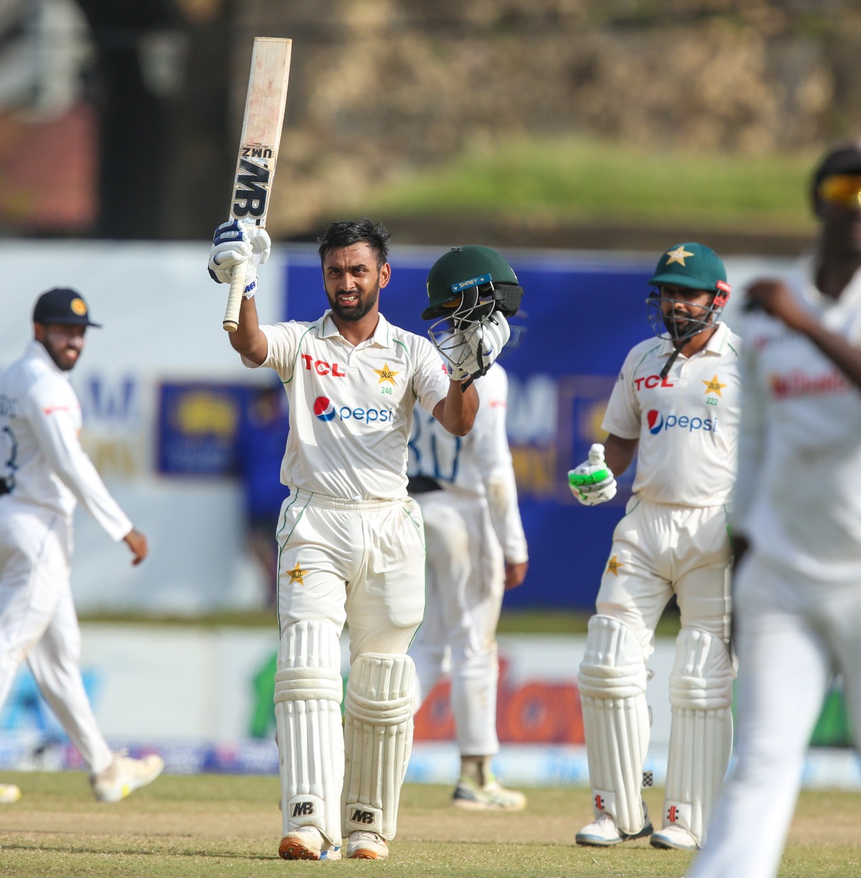 Young Abdullah Shafique spearheads Pakistan's second highest run-chase ...